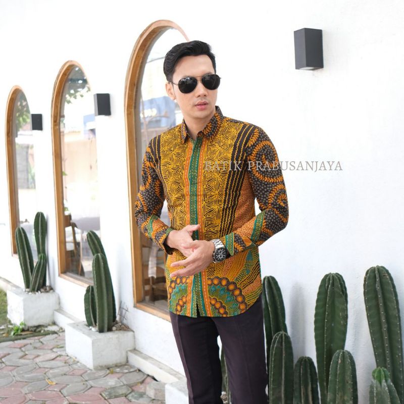 Jual KEMEJA Batik SLIMFIT MOTIF UWER Kemeja Batik Pria Premium Kuning ...