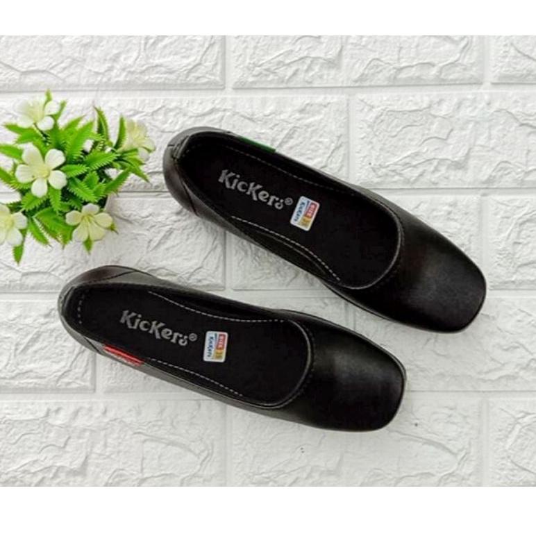 Jual {LBN.21De22ν} SEPATU KERJA PUTRI PANTOFEL TREPES PUTIH POLOS ASLI ...