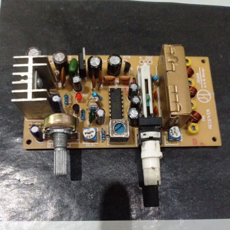 Jual Radio fm tuner korea slowmotion + Ampli + LPF+jalur lcd dan VU ...