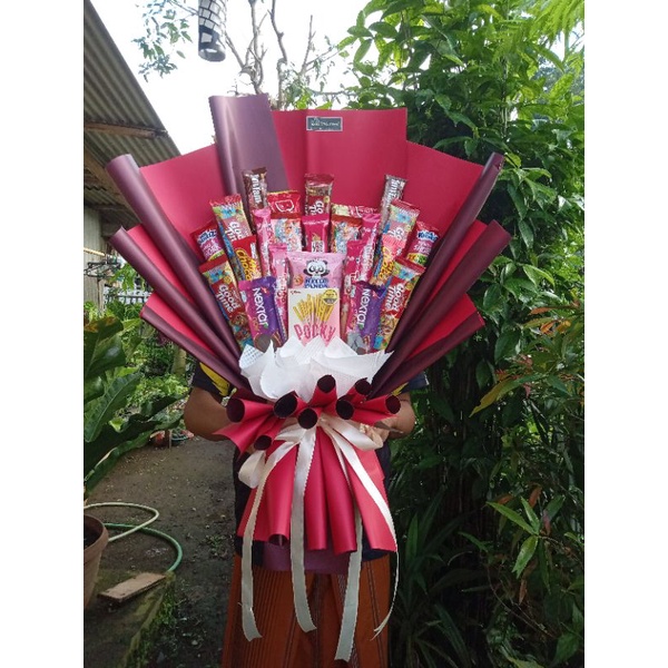 Jual Bucket Snack Extra Jumbo free kartu ucapan | Shopee Indonesia