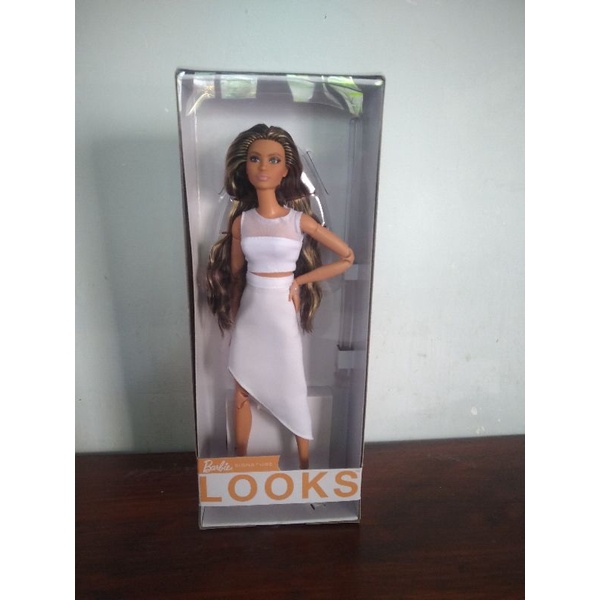 Jual Barbie Looks signature made to move doll collector | Shopee Indonesia