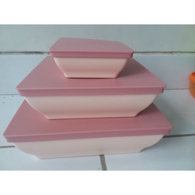 Jual Tupperware Ichigo Set ( isi 3 ) | Shopee Indonesia