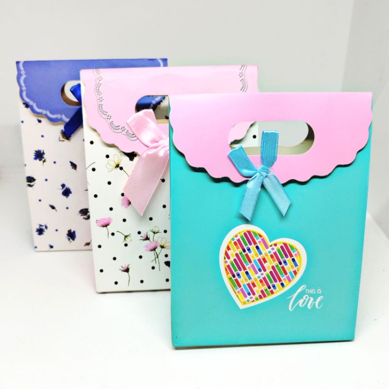 Jual Paper Bag Kertas Tas Kado KARAKTER LUCU Kecil Goodie Bag Hadiah ...