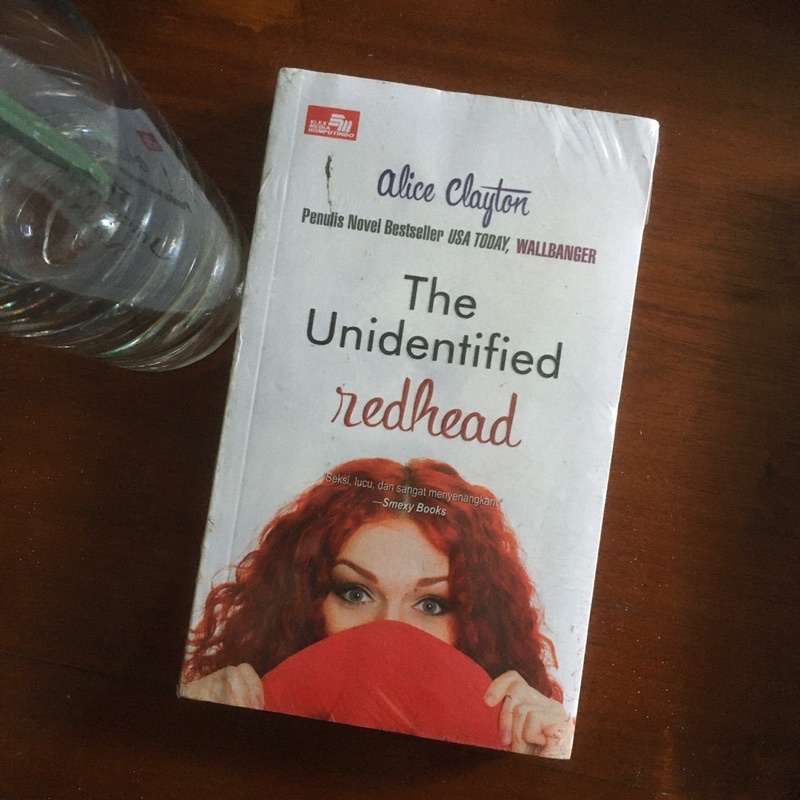 Jual The Unidentified Redhead by Alice Clayton (Novel Terjemahan ...