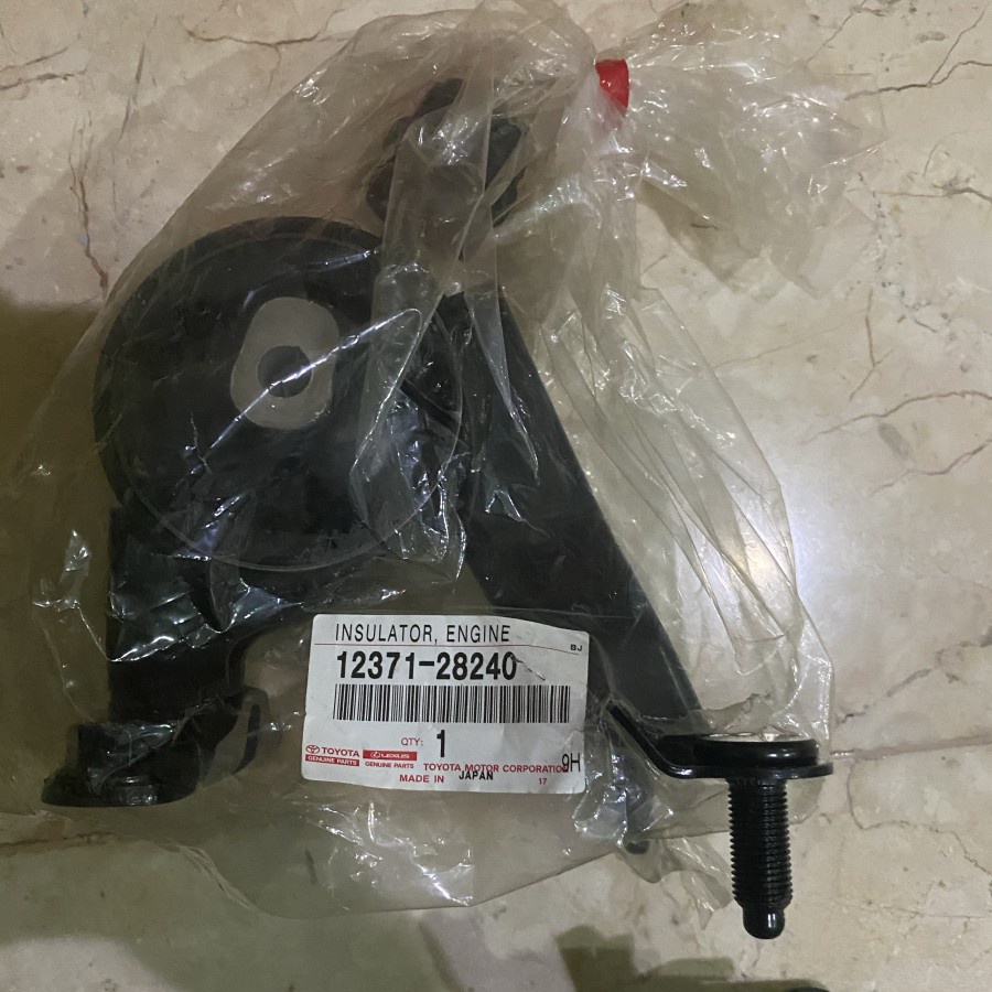 Jual Insulator engine mounting 12371-28240 original toyota | Shopee ...