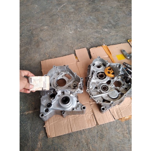 Jual crankcase kanan r15 v3 mt15 VixionR XSR | Shopee Indonesia