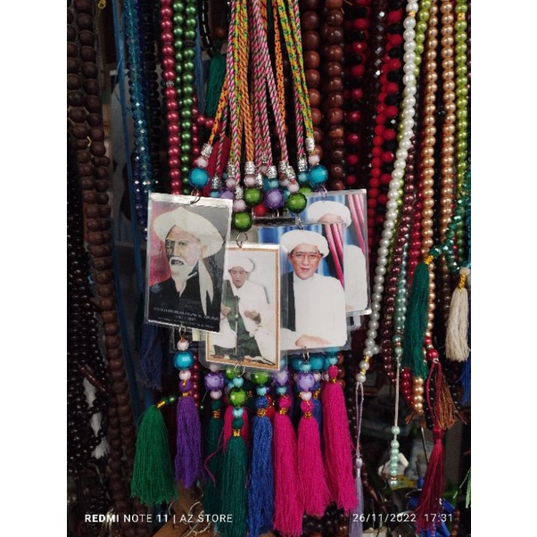 Jual gantungan mobil foto Abah guru dan datu kelampayan/ habib umar ...