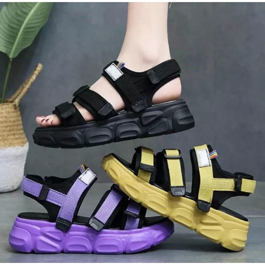 Jual sendal anak2 perempuan / Sandal Wanita Leon Wedges BAN DUA Terbaru ...