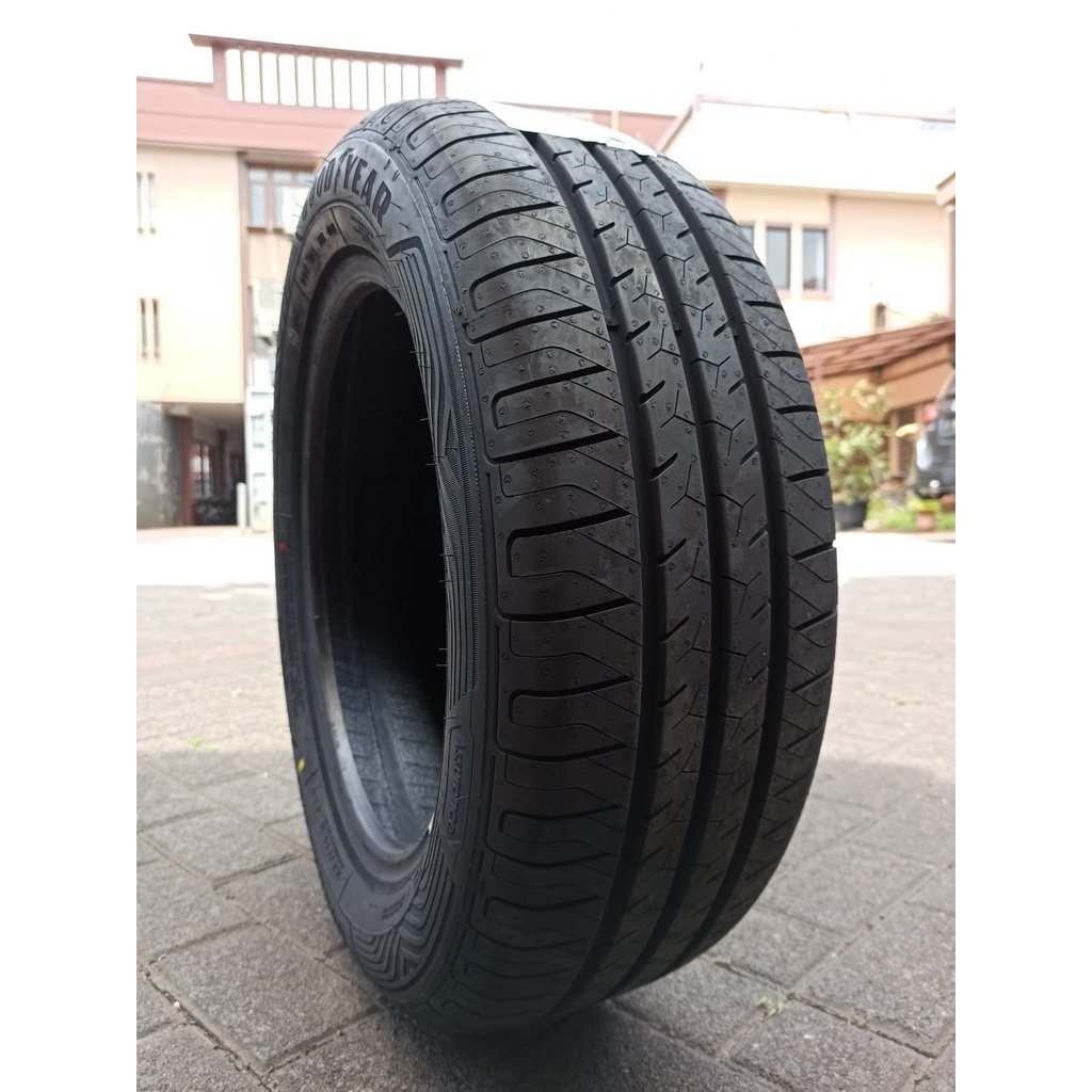 Jual Goodyear Assurance Duraplus 2 Ukuran 205/65 R16 Ban Mobil Innova ...