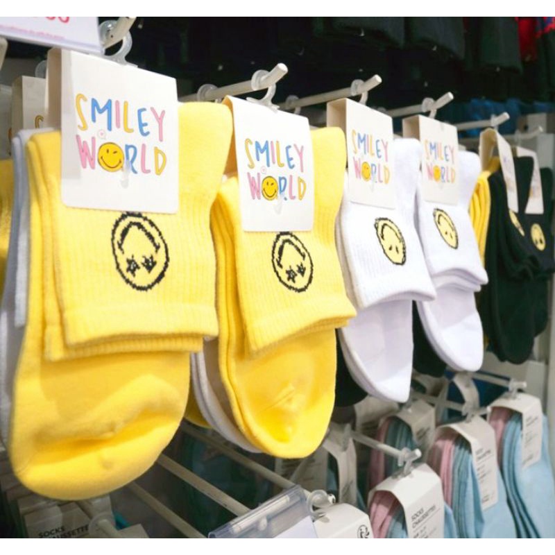 Jual MINISO SMILEYWORLD COLLECTION CREW SOCKS 2 PAIRS/KAOS KAKI LUCU ...