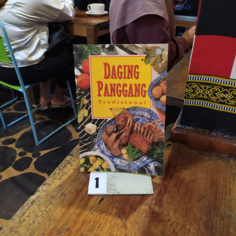 Jual BUKU DAGING PANGGANG TRADISIONAL By A Hadyana P | Shopee Indonesia