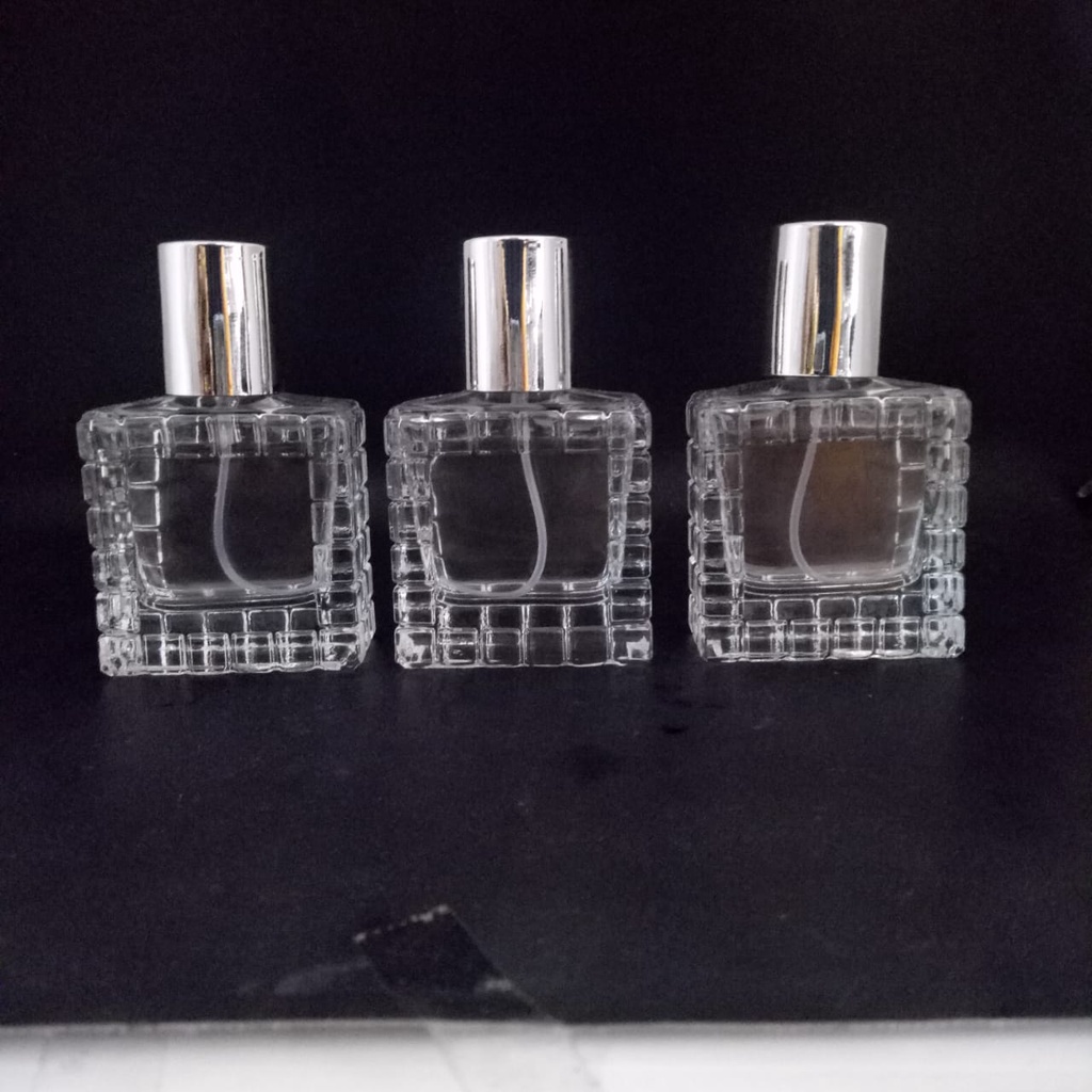 Jual Botol Parfum Corak kotak 30 ml silver lusinan | Shopee Indonesia