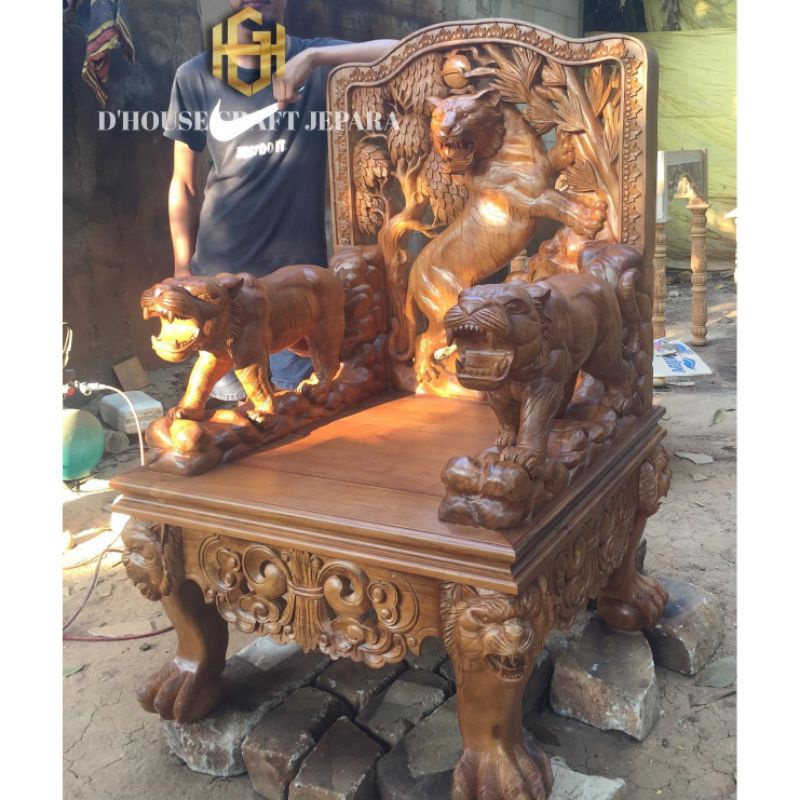 Jual Kursi Altar Full Ukiran Macan Kayu Jati Natural Mlamine/Sesuai ...