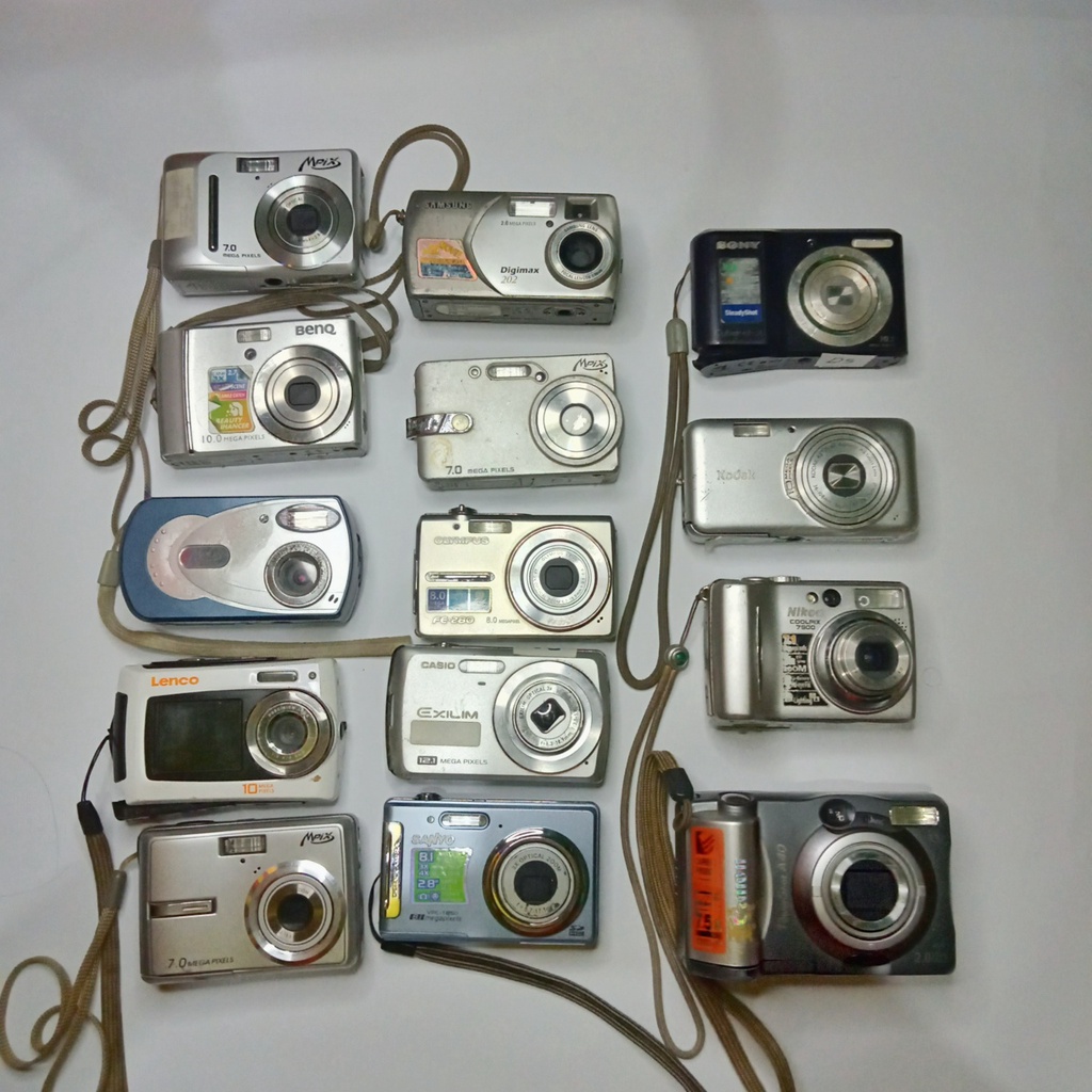 Jual Part 1 KAMERA DIGITAL GAMBLING BEKAS KONDISI MATI!!!, Digicam ...