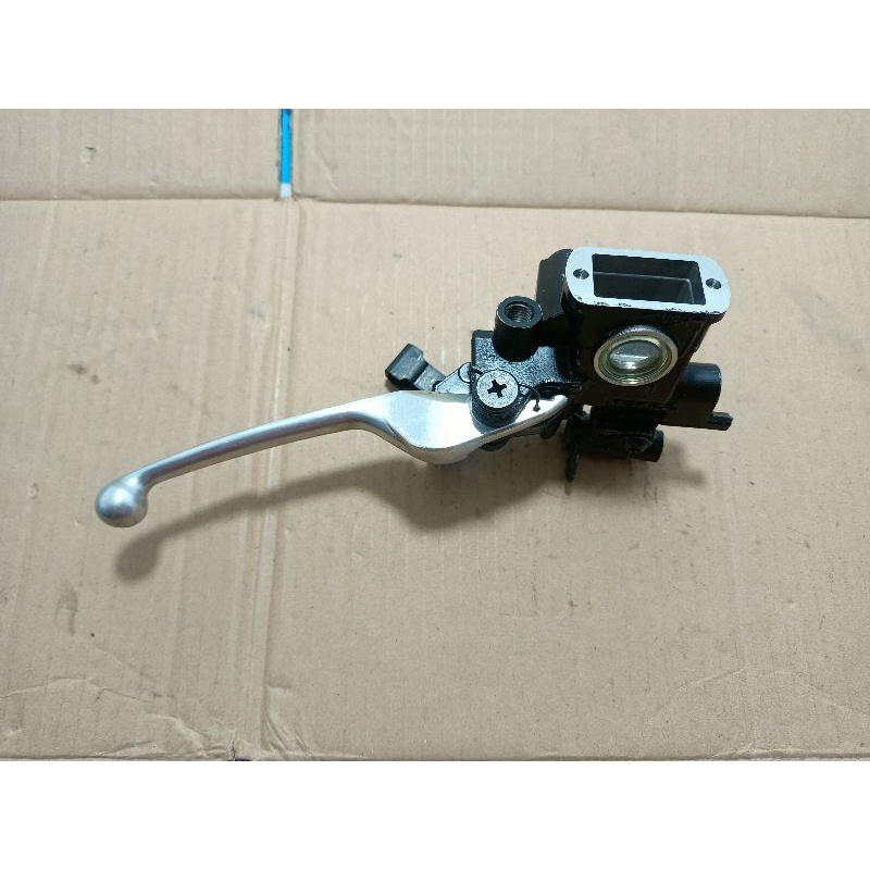 Jual Master rem depan vario 125 vario 150 fi tokico k59 k60 original ...