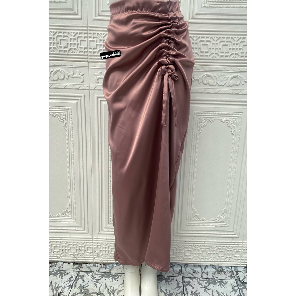 Jual ROK SERUT SATIN ROK SASI SKIRT ROK KOREA TERLARIS | Shopee Indonesia