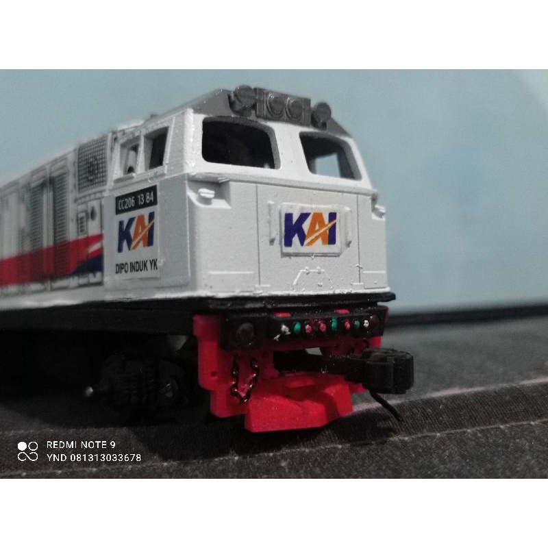 Jual lokomotif cc206 skala HO | Shopee Indonesia