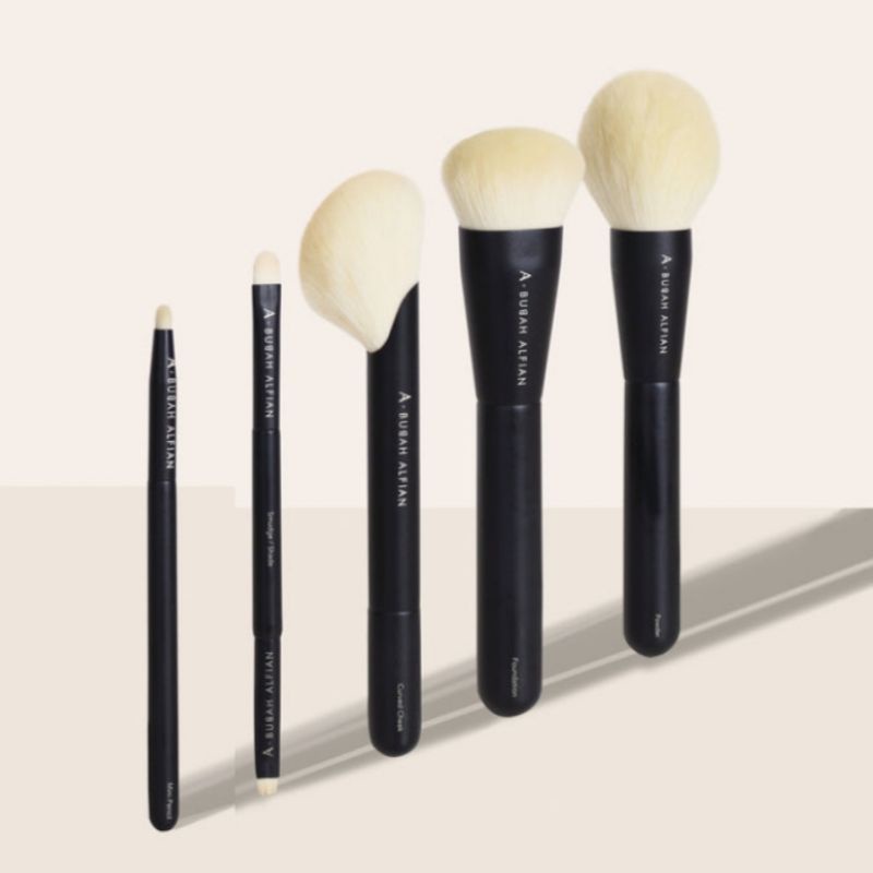 Jual Aeris Beaute x Bubah Alfian Premium Essential Brush | Shopee Indonesia