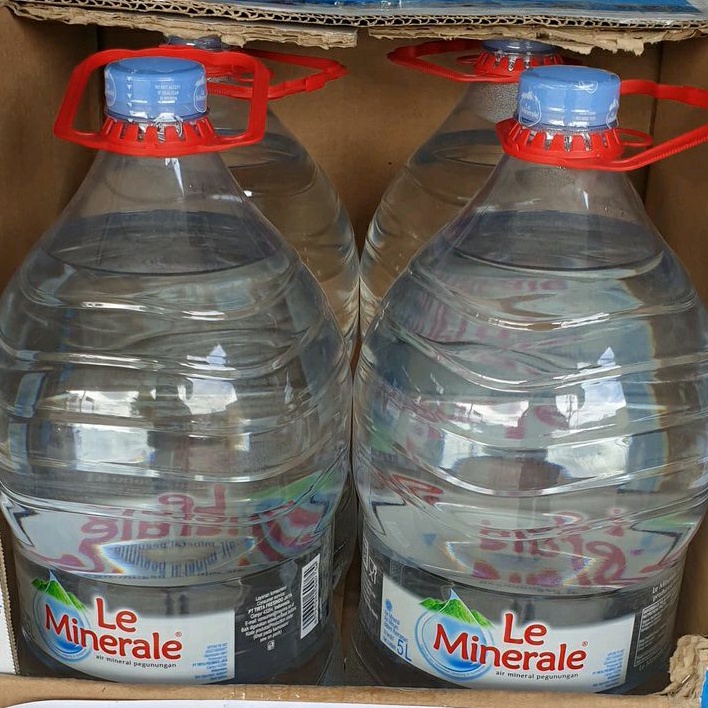 Jual LE MINERALE Air Mineral Galon Mini 5L (1 Galon) | Shopee Indonesia