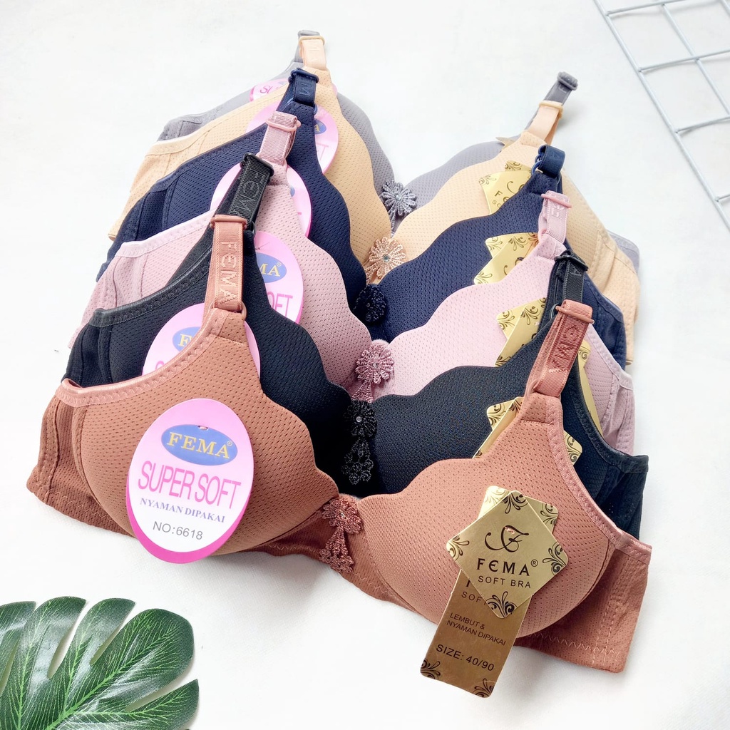 Jual BH Busa Tanpa Kawat Bra Busa FEMA Polos | Shopee Indonesia