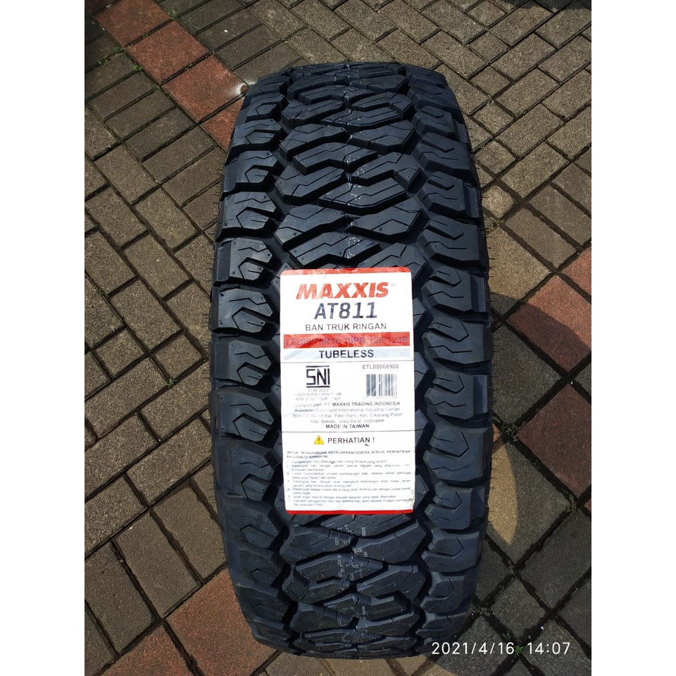 Jual MAXXIS AT811 RAZR 285/75 R16 Ban Mobil All Terrain TOYOTA Hilux ...