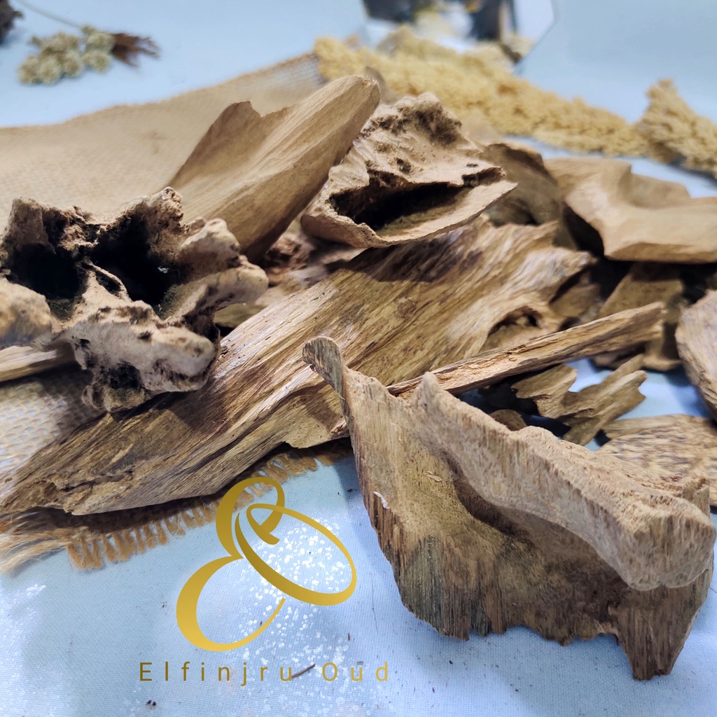 Jual KAYU GAHARU SUPER AMBON OUD TABII OUD AGARWOOD ORIGINAL AMBON ...