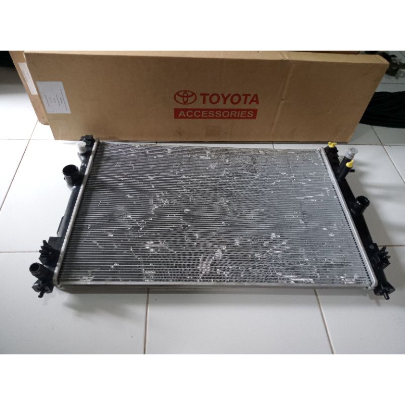 Jual radiator Toyota Innova zenix hybrid original | Shopee Indonesia