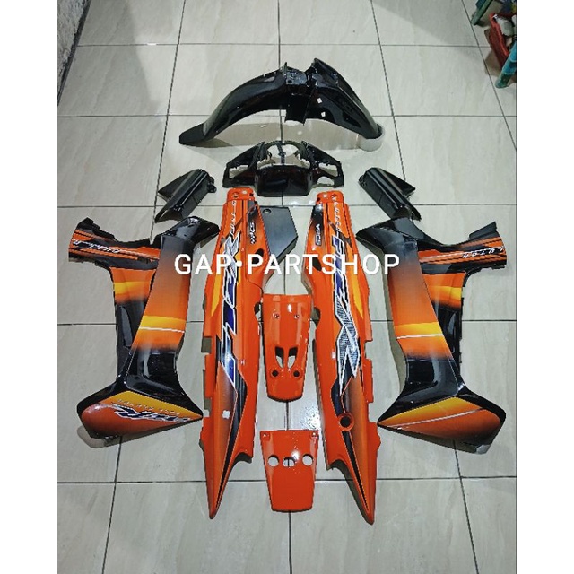 Jual COVER BODY HALUS FIZR 2003 OREN HITAM. | Shopee Indonesia