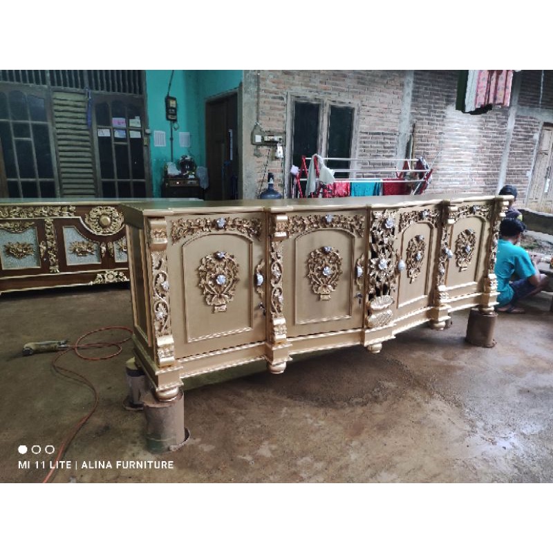 Jual BUFET TV/BUFET SHIMA KAYU JATI WARNA GOLD(EMAS) | Shopee Indonesia