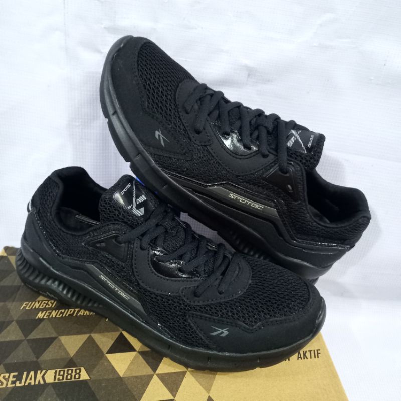 Jual sepatu sekolah hitam polos Spotec versa original sepatu sneakers | Shopee Indonesia