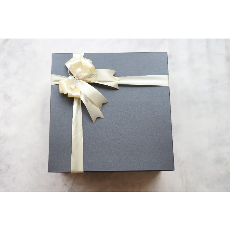 Jual BOX GIFT BESAR |HARD BOX| Panjang 40cm x Lebar 40cm x Tinggi 15cm ...