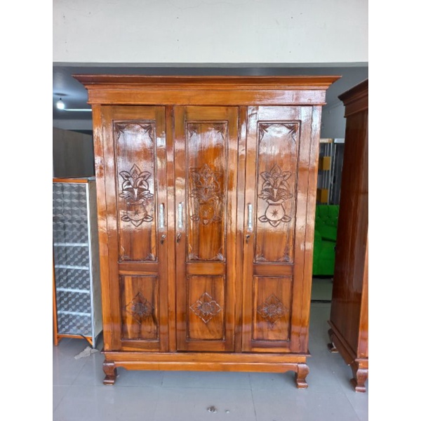 Jual Lemari 3 pintu kayu manium jati muda KOTA SERANG | Shopee Indonesia