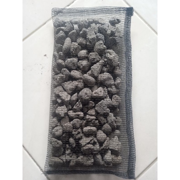 Jual batu apung bungkus pumica stone filter kolam dan aquarium | Shopee ...