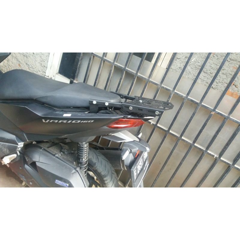 Jual bracket box belakang HONDA vario 125 150 old new vario 160 new ...
