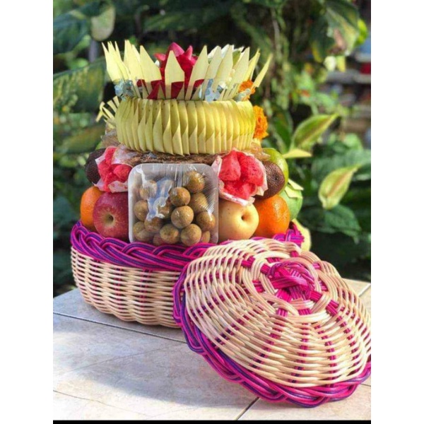 Jual bokor rotan 30cm bokor kundangan bokor pajegan | Shopee Indonesia