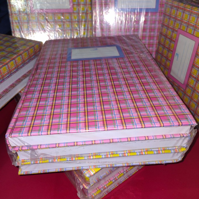 Jual Bts Buku Folio Isi 200 Lembar/ Buku Tulis Folio Isi 200 Lembar ...