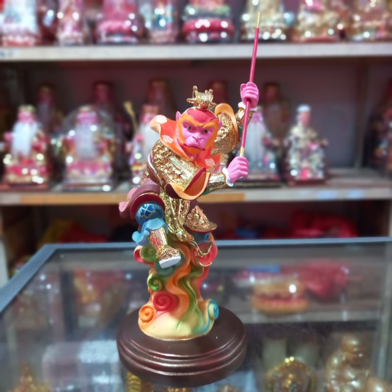Jual patung dewa kera sakti sungokong berdiri megang tongkat 8 inch ...