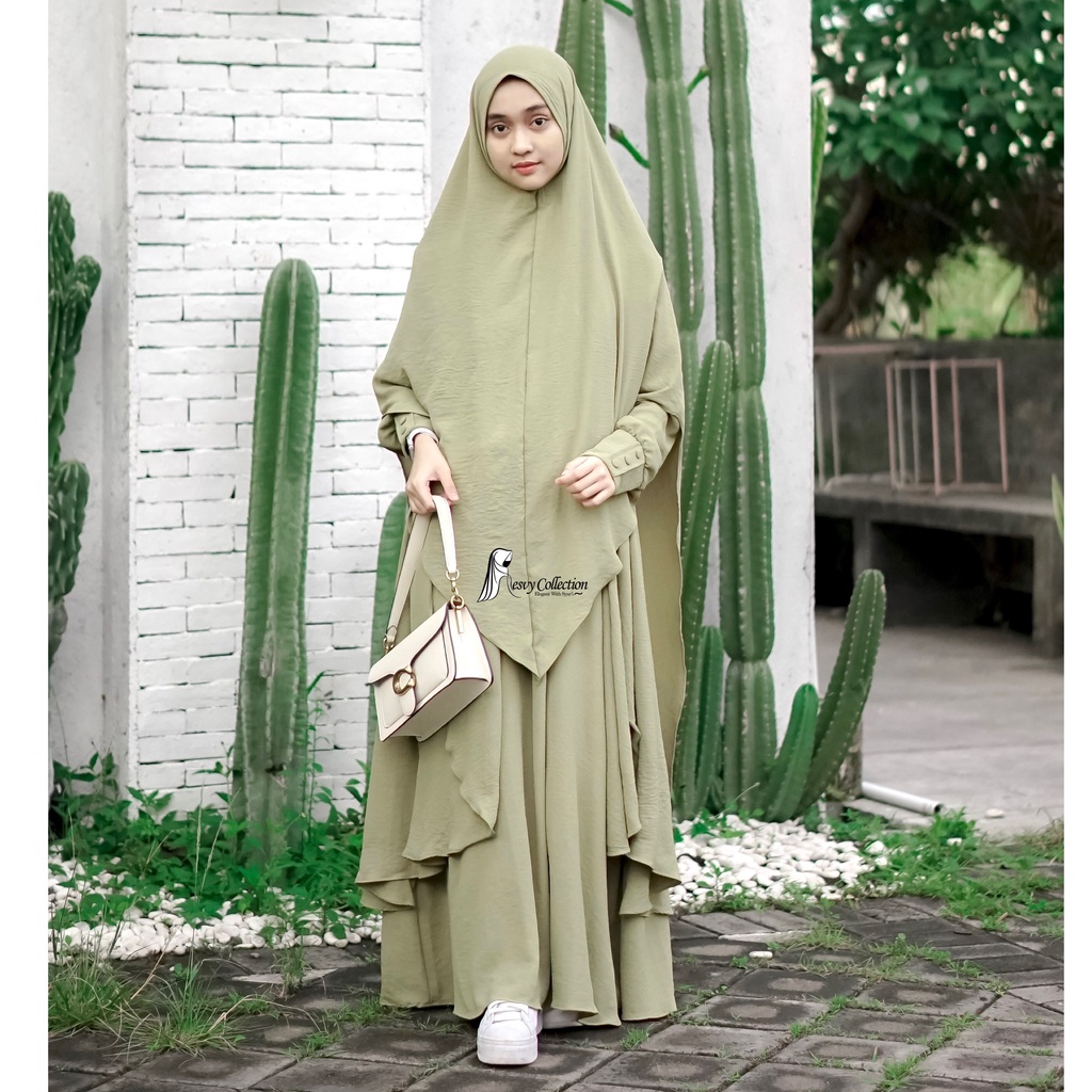 Jual Gamis set syari Yumna Daily / Umroh by resvy_Collection | Shopee ...