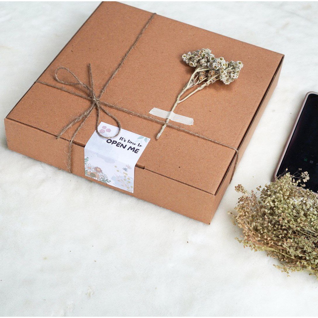 Jual HAMPERS BOX BOX HADIAH dus box gift box rustic box kado ulang ...