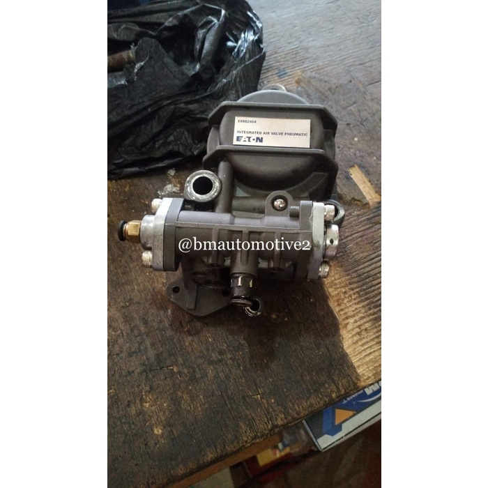 Jual Pneumatic Integrated Air Valve Pneumatic X8882464 Fuso Transmisi ...