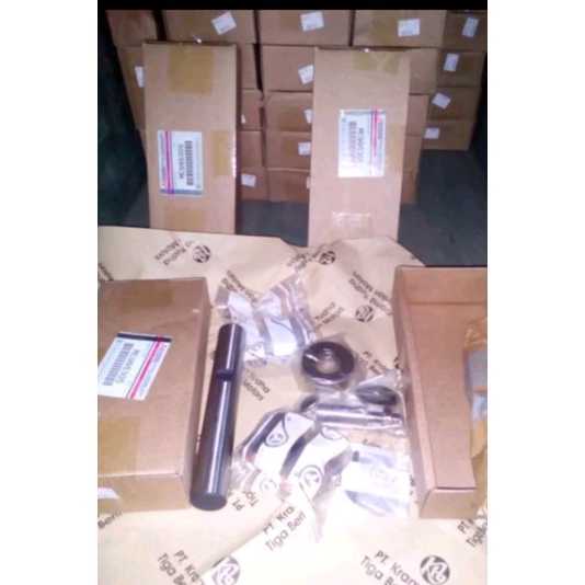 Jual kin pin kit /king pin/king pen canter turbo ps110 125 136 PS 100 ...