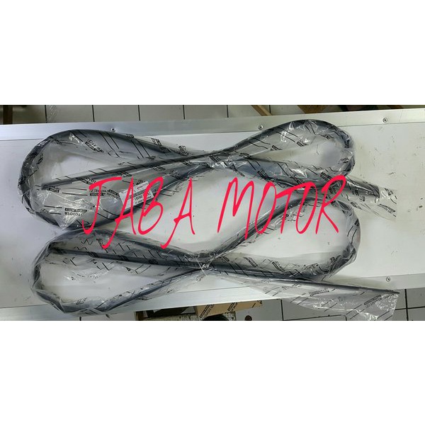 Jual Karet atap Innova-Karet roof Innova original set | Shopee Indonesia