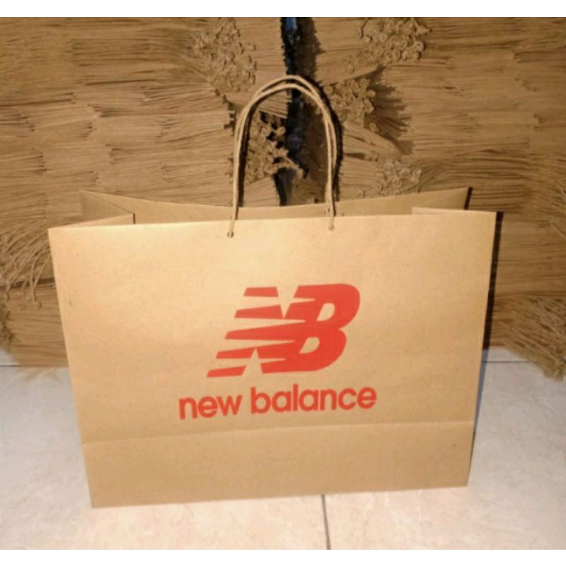 Jual Paperbag New Balance 35x13x25 (minimal order 10 pcs) | Shopee ...