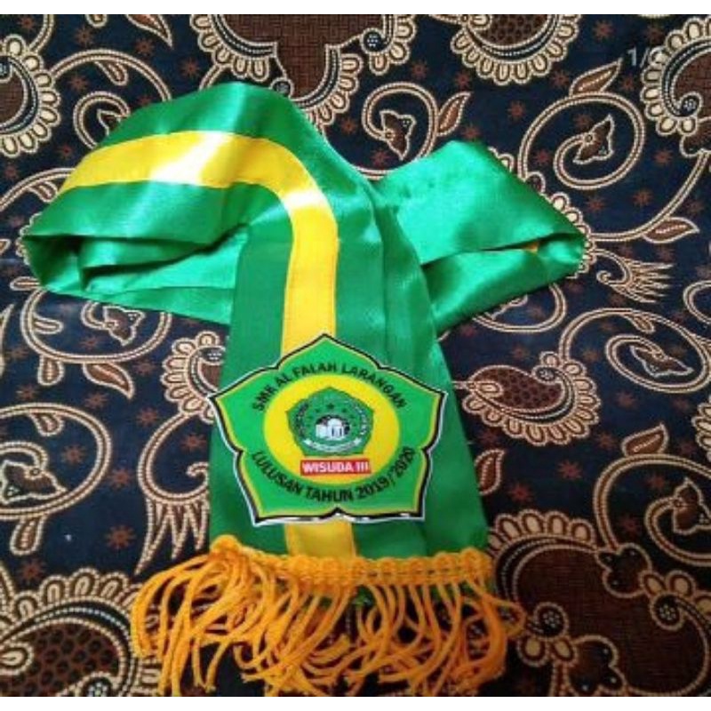 Jual samir wisuda/gordon wisuda kelulusan | Shopee Indonesia