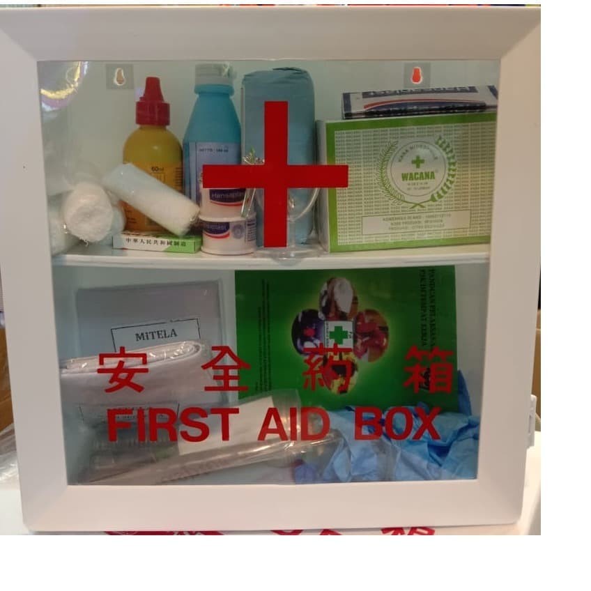 Jual First Aid Box Kotak Obat P3K + Isi Lengkap Kotak p3k dinding ...