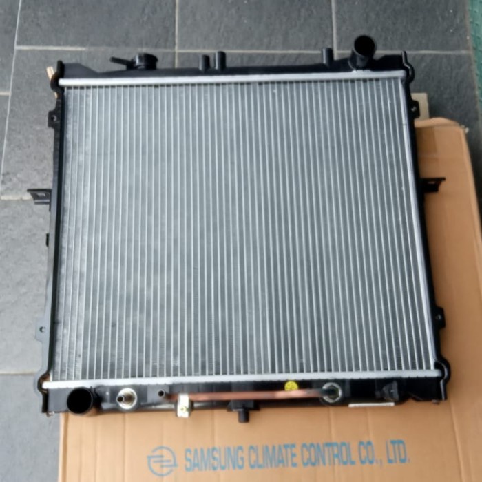 Jual radiator kia sportage 1 matic ORIGINAL ( gigantic store.id ...