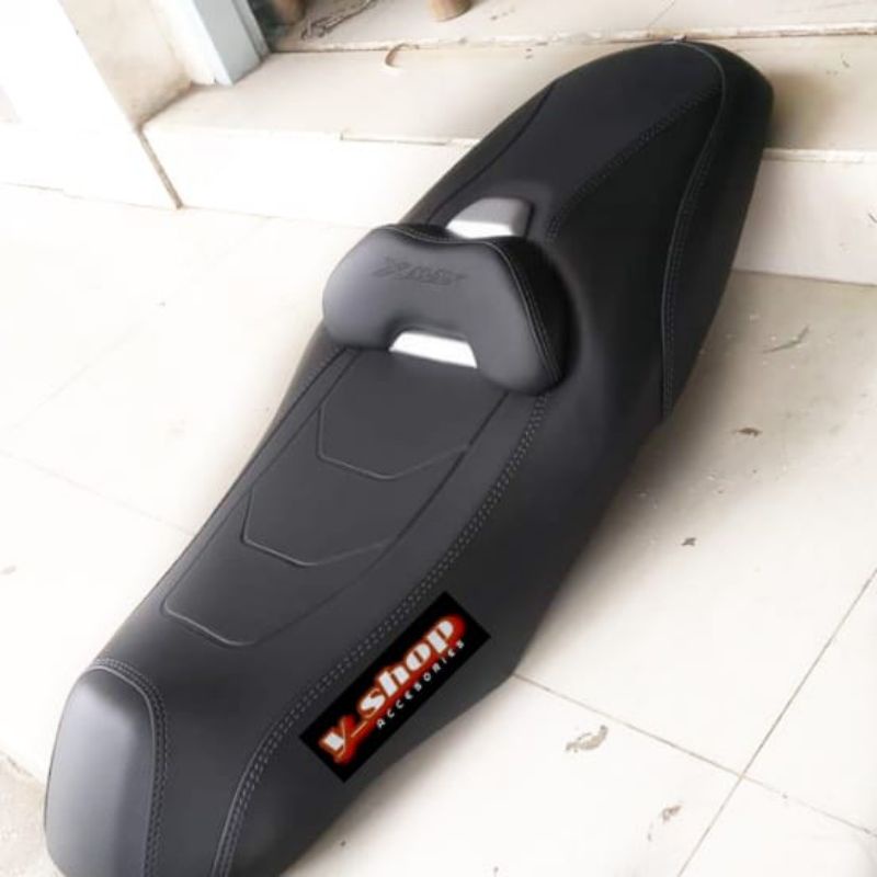 Jual Cover Sarung Kulit Jok New Xmax 2023 Xmax Old Forza Modifikasi ...