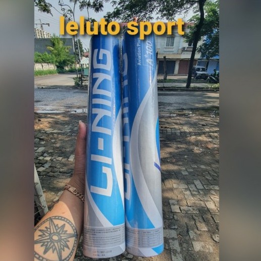 Jual Shuttlecock Badminton Lining A+ 100 Kok Lining Original 100% Bagus ...
