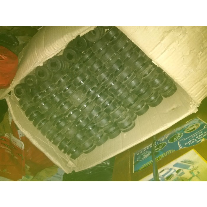 Jual cushion rod / karet yoyo / karet strut bar KIA carnival dan sedona ...