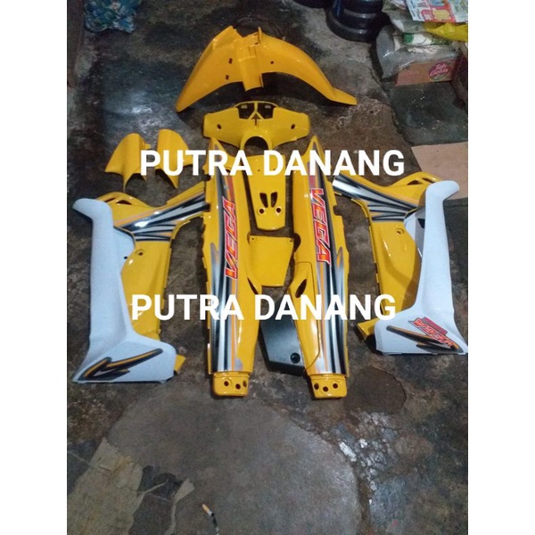 Jual Cover Body Vega R Lama Full Set Halus Kasar Lampu Kuning Putih ...